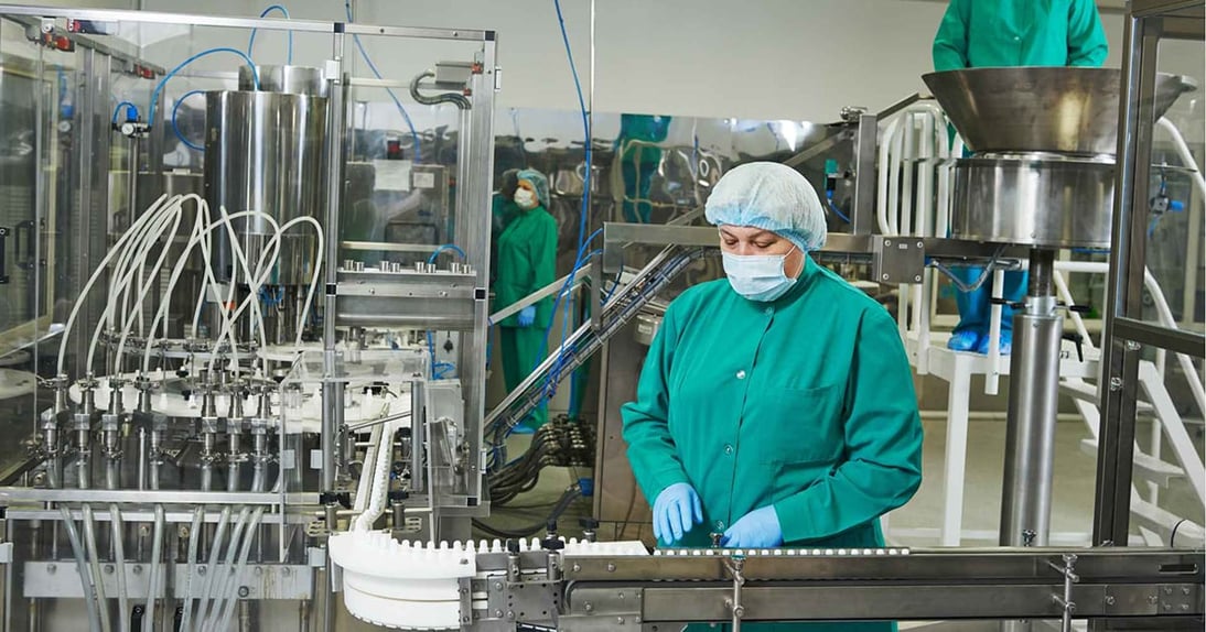 Air Aquades: Penggunaan, Proses Produksi, dan Aplikasinya